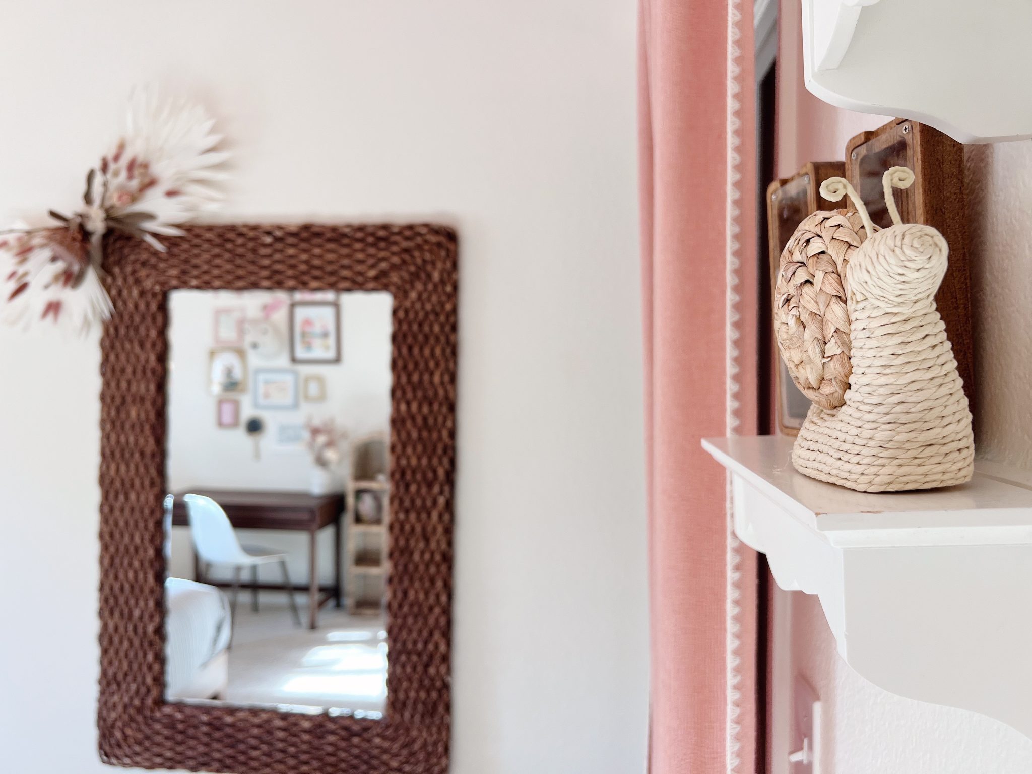 modern girly bedroom design